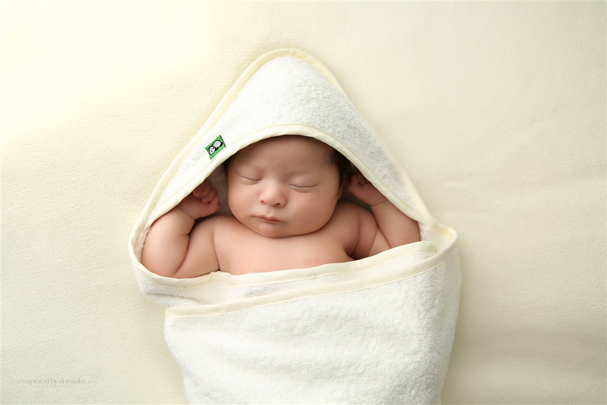 Classic Hooded Towel – Chotobaby